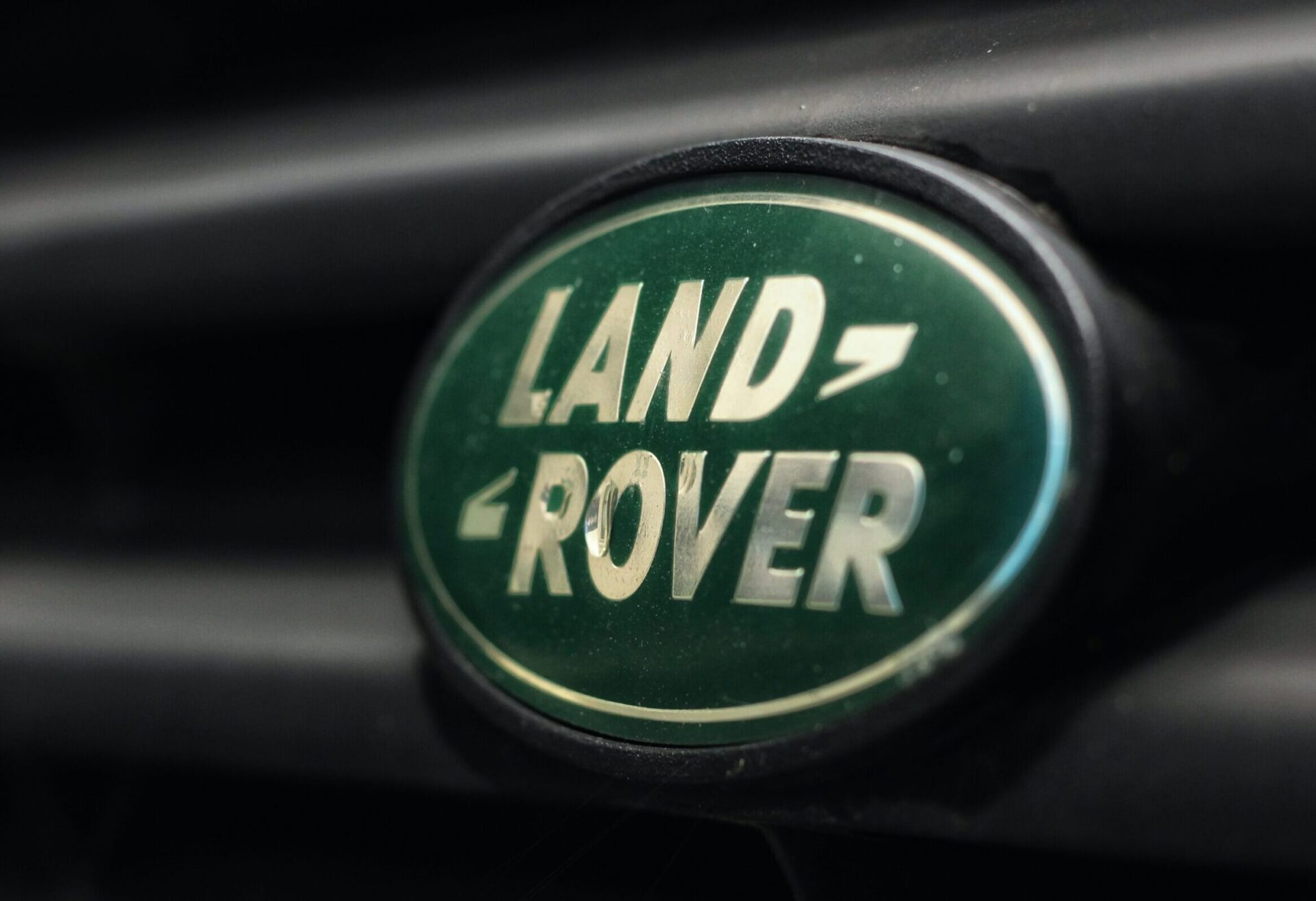 Where Luxury Meets Technology: Land Rover’s 2024 Lineup Explained