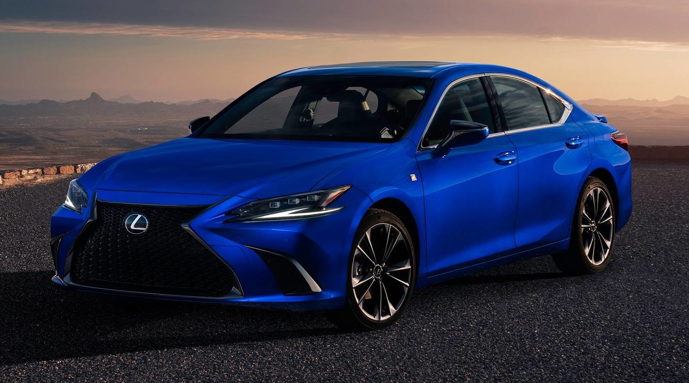 Premium Lexus Sedans: Comparison